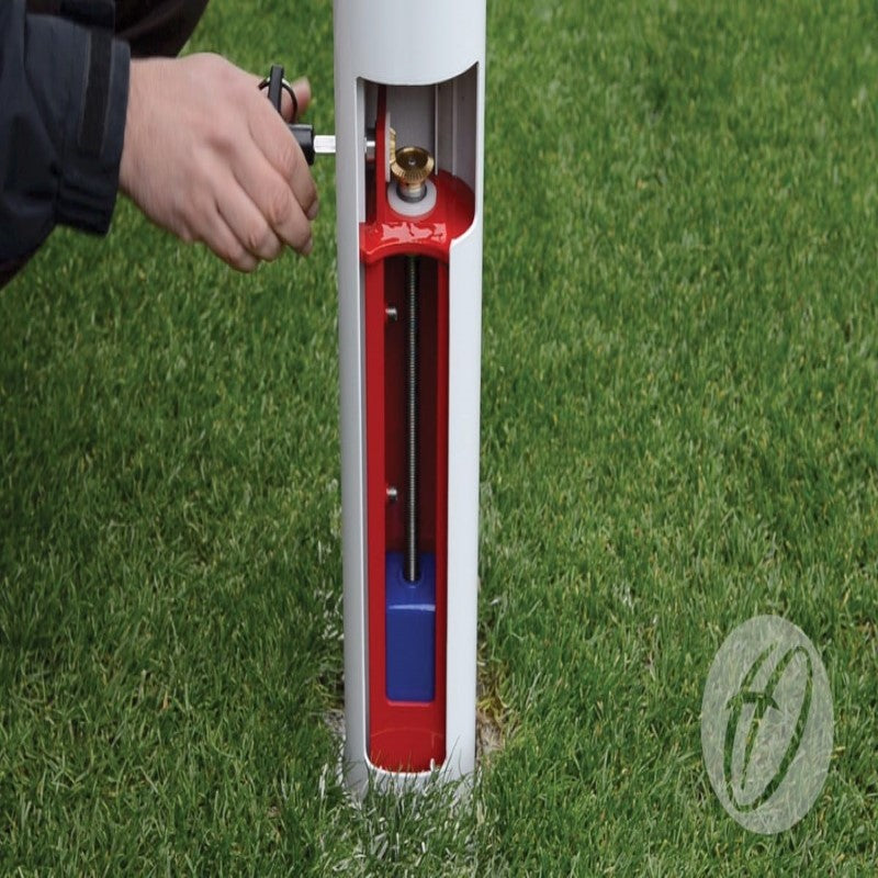 Adjustable-post-of-goal